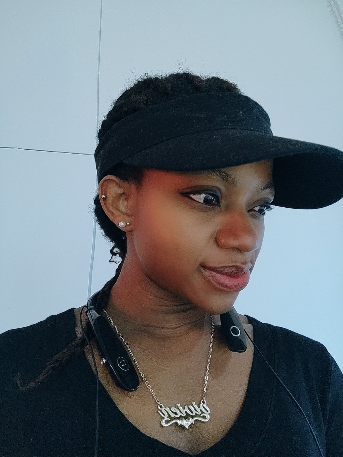 Glow Effortlessly * Viviensvoice